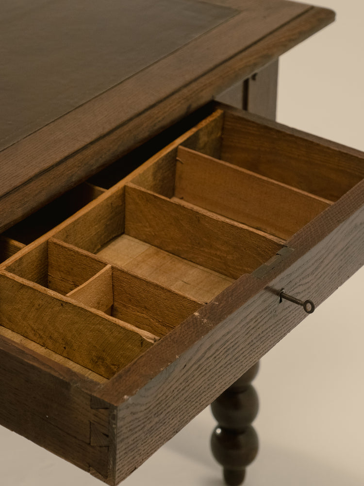 An Oak Louis XIII Bobbin Legged Desk – AlbionNord