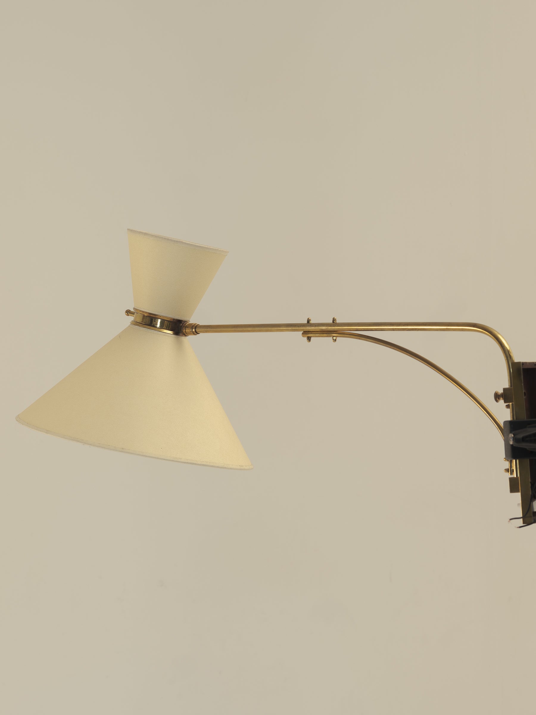 Brass Articulating Wall Light – AlbionNord